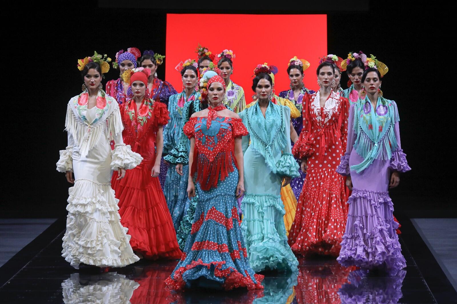 SIMOF 2024: Los trajes sueltos y voluminosos destacan en la primera ...